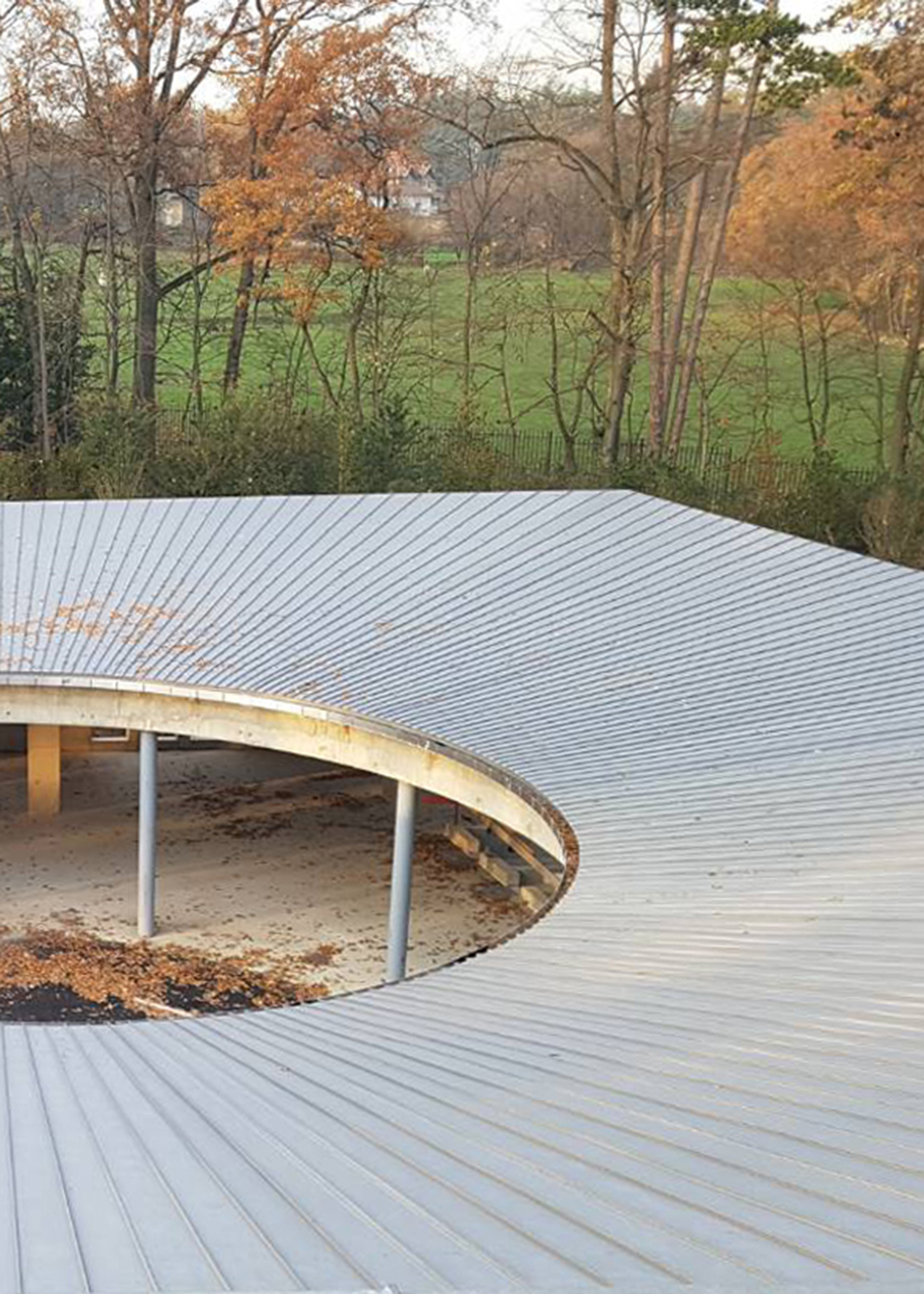 House for a Car Collector – Studio Razavi